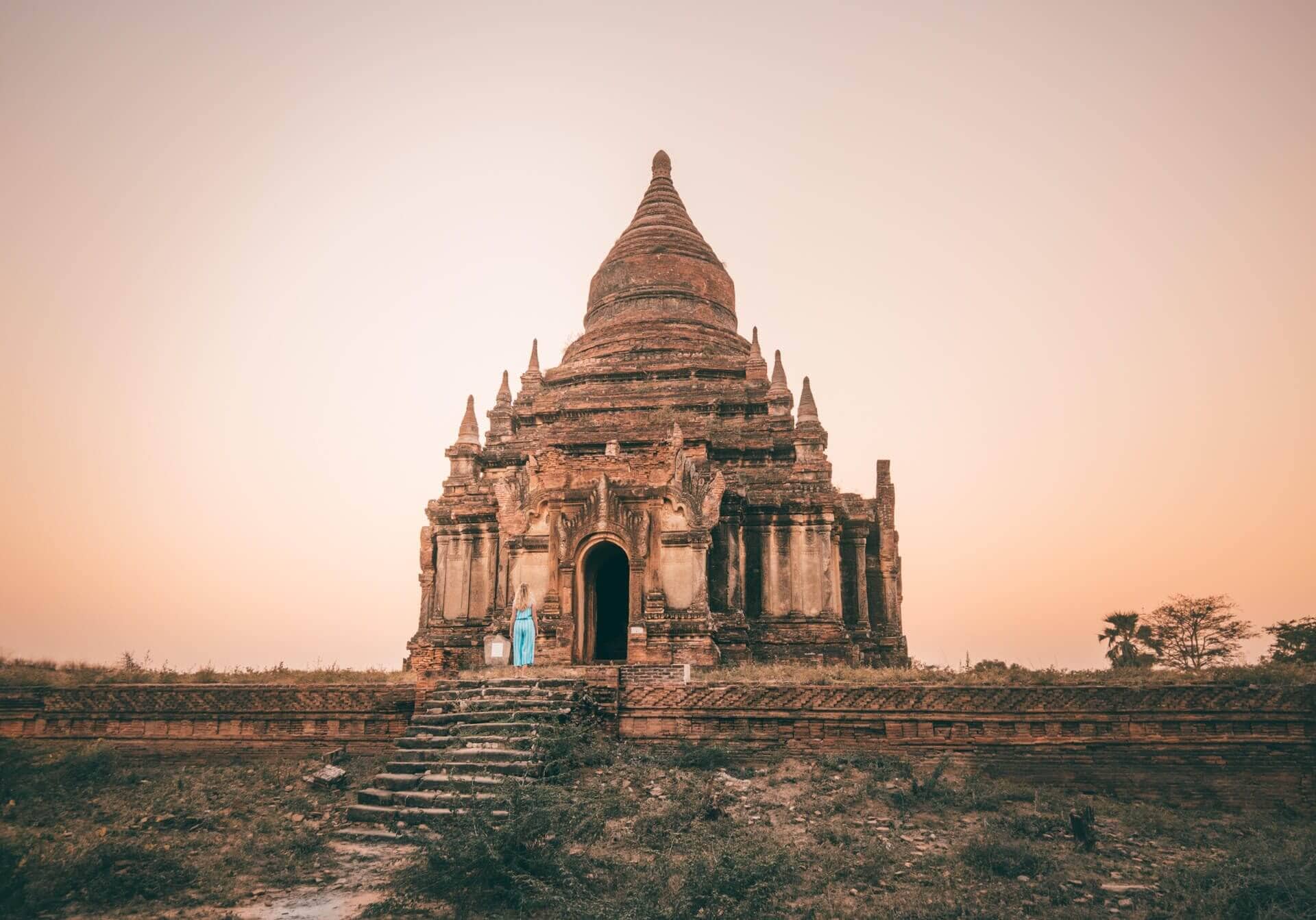 Templos De Bagan En Myanmar