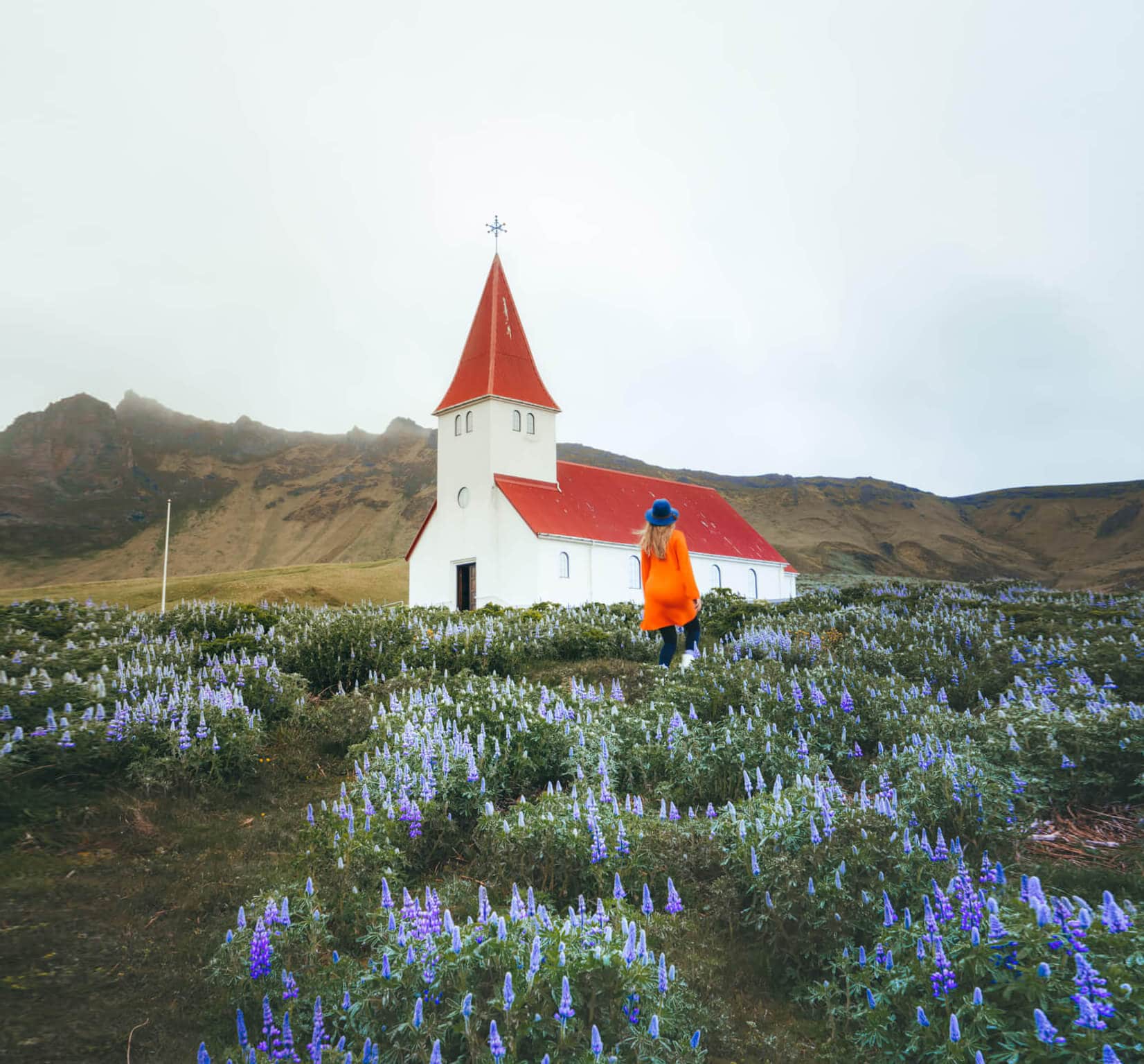 CHURCHES ICELAND - 6 x Picturesque Churches in Iceland