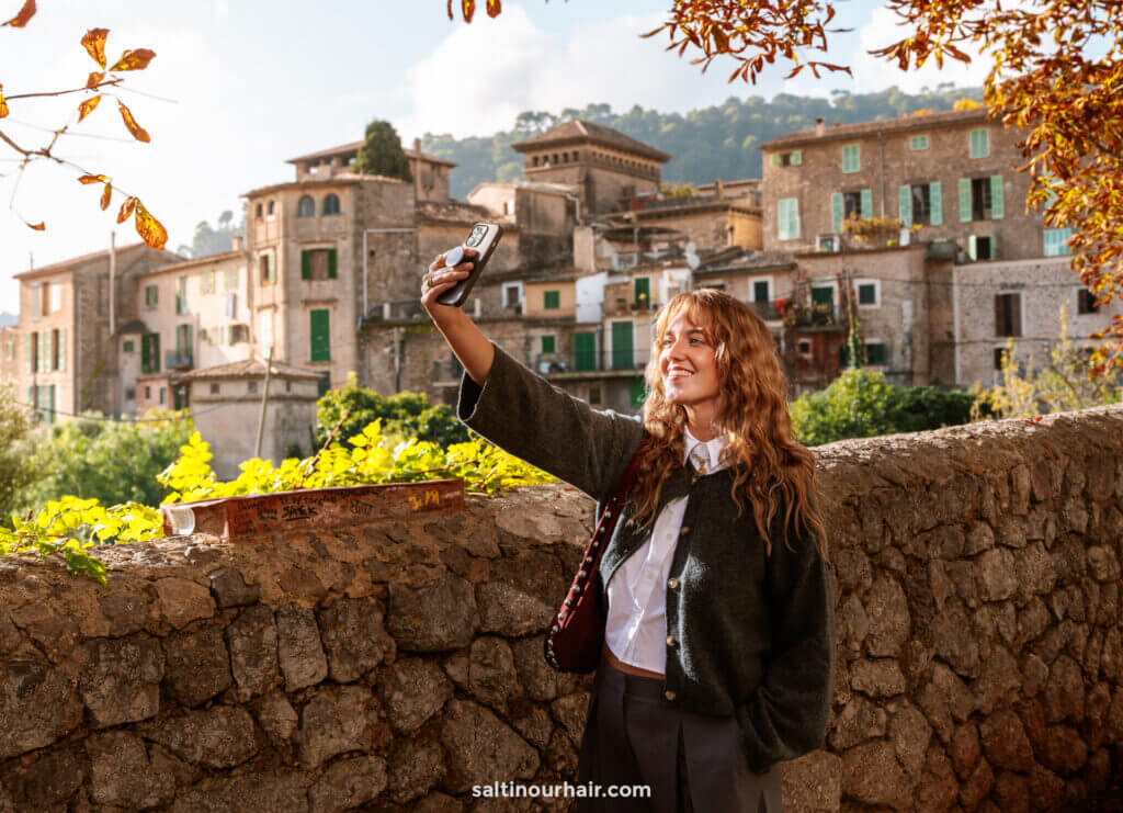 Best eSIM for International Travel: Top Picks for 2025